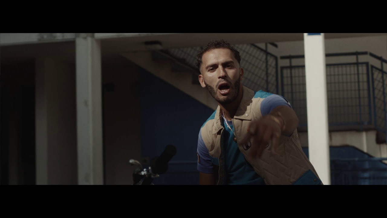 Doré S - Badman (Clip Officiel) - YouTube