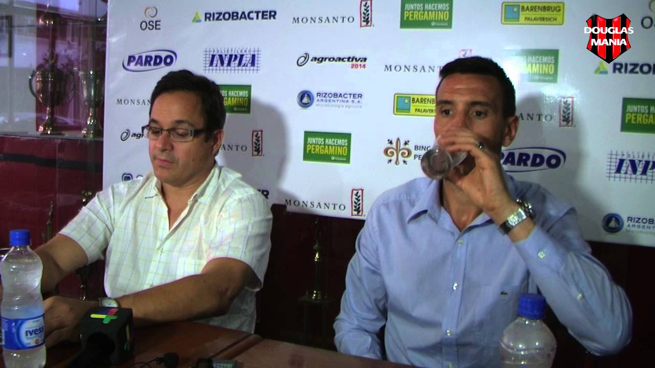 Douglas Mania - Presentación Cuerpo Técnico Pablo Quatrocchi - YouTube