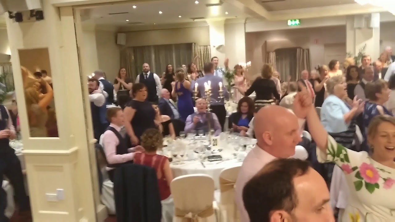 Singing waiters Clare Ireland - YouTube