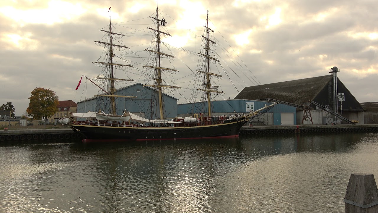 George stage skoleskib - YouTube