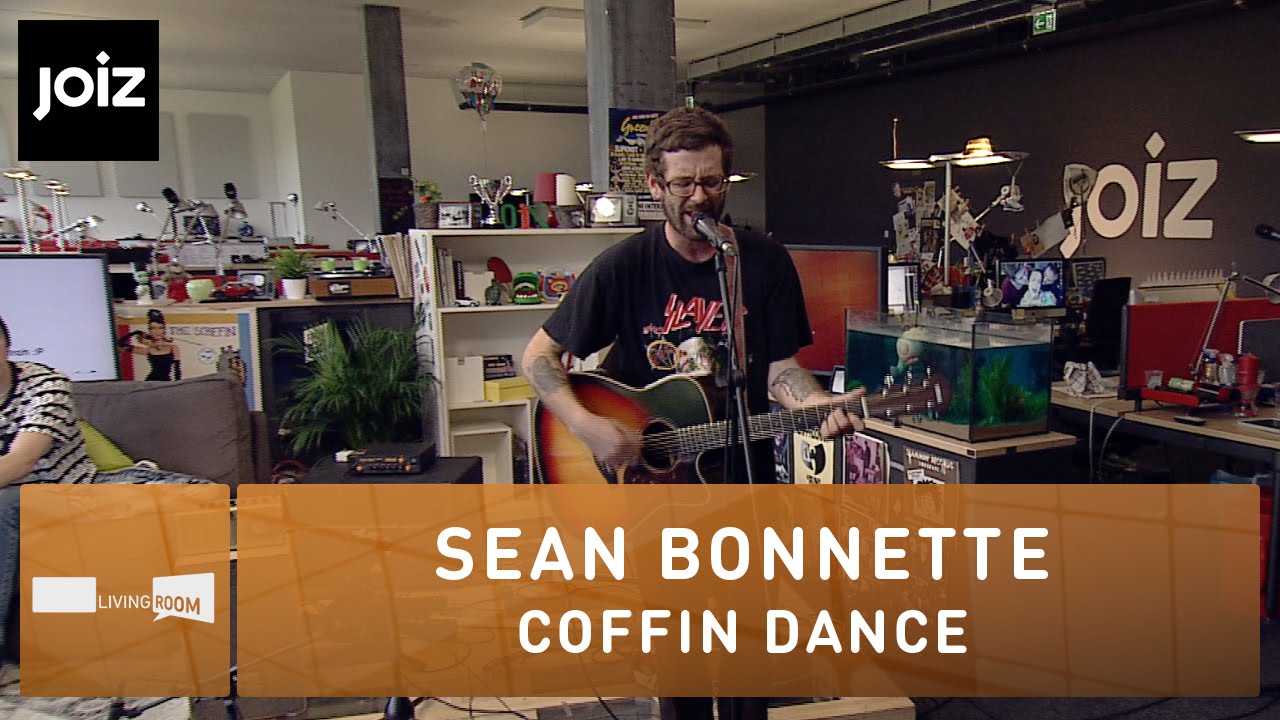 Sean Bonnette (Andrew Jackson Jihad) - Coffin Dance (Live at joiz ...