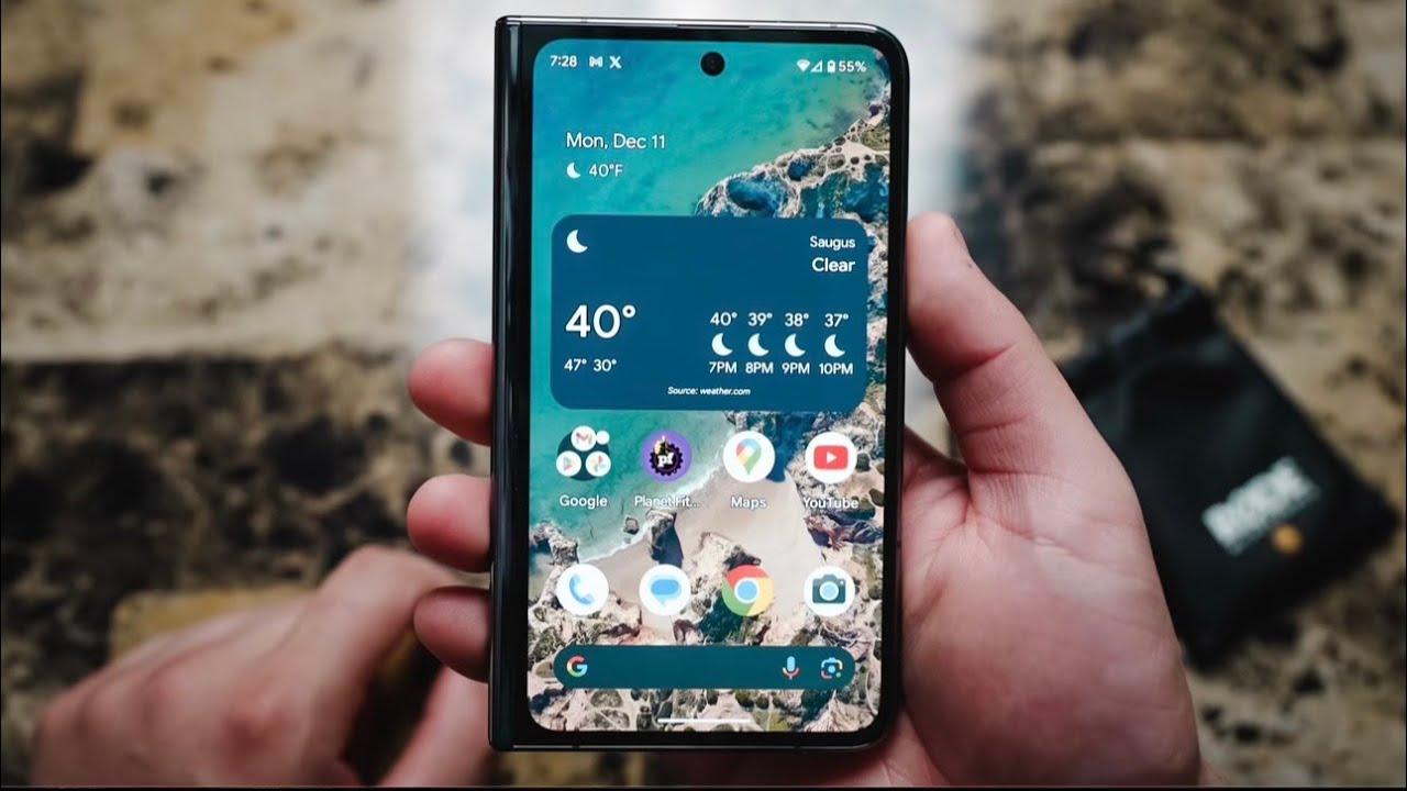 Google Pixel Fold OVER SATURATED Video Colors!! - YouTube