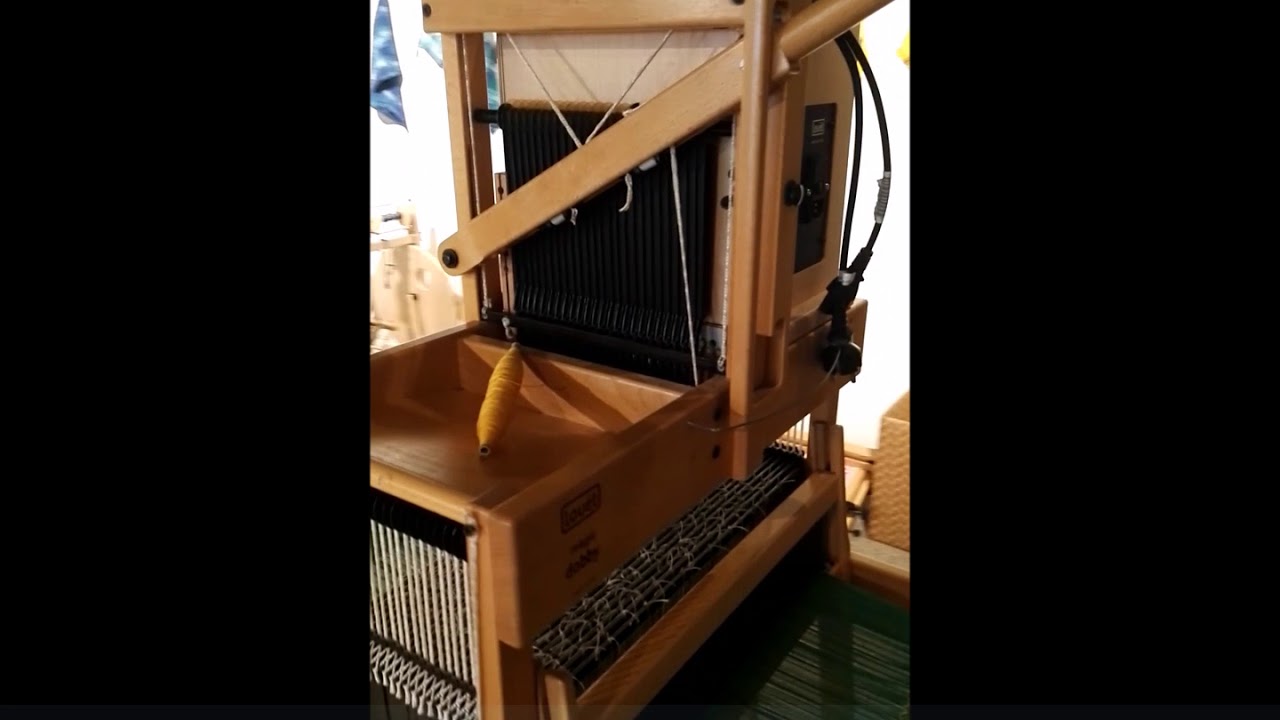 Louët Magic Dobby - YouTube