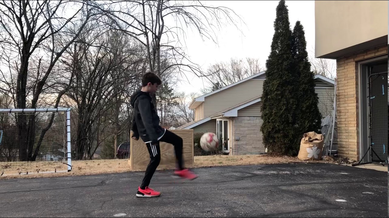 Joe Juggling Feb 20 - 1057 - YouTube