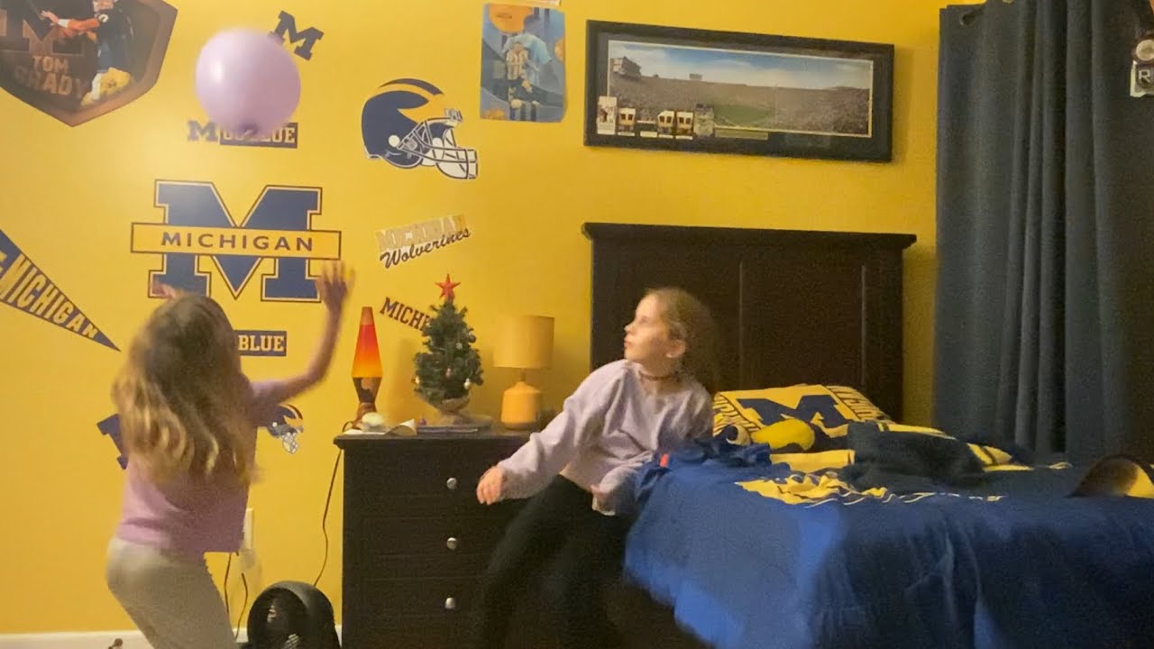 Keep the balloon up (Part 2) - YouTube