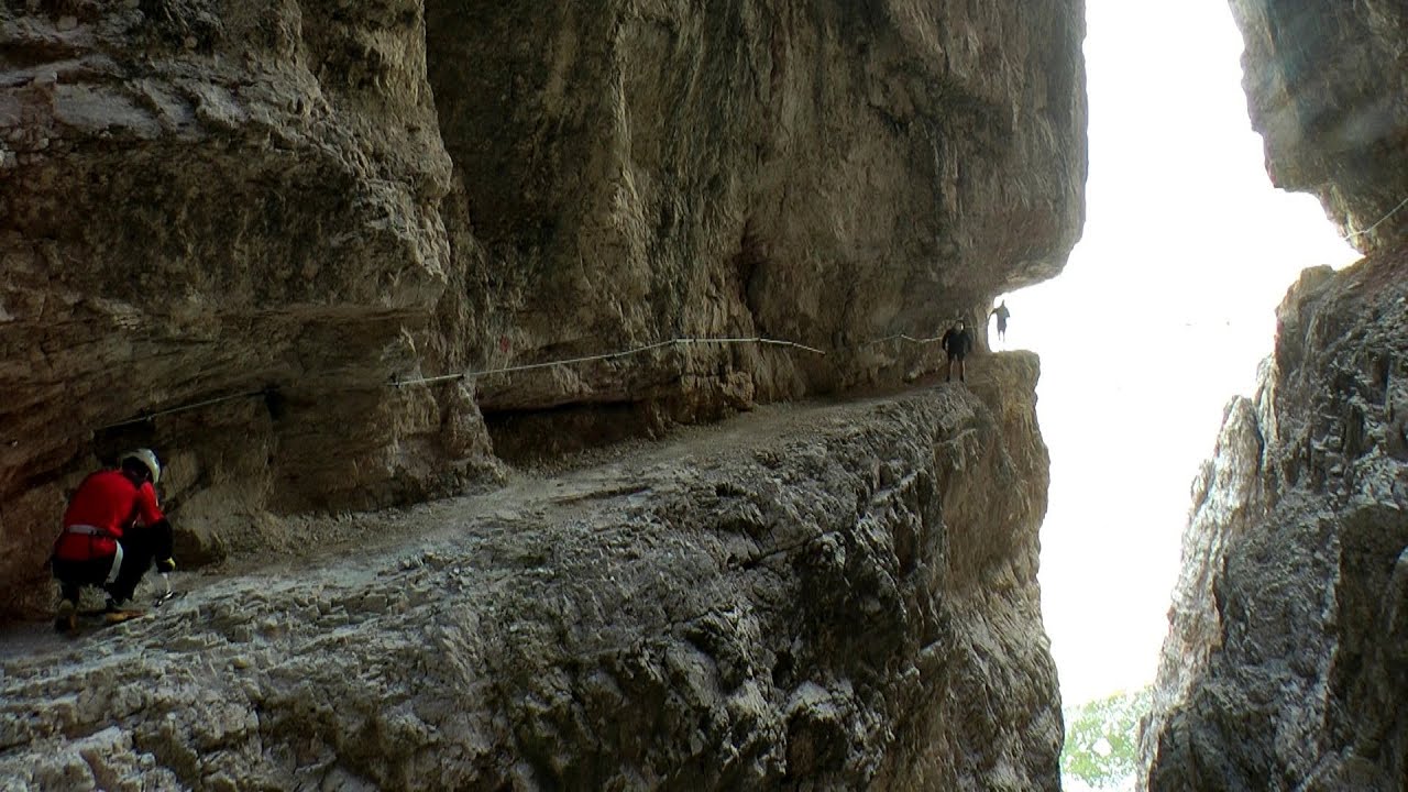Alpinisteig Sextener Dolomiten - berühmtes Schattenmotiv - Abenteuer ...