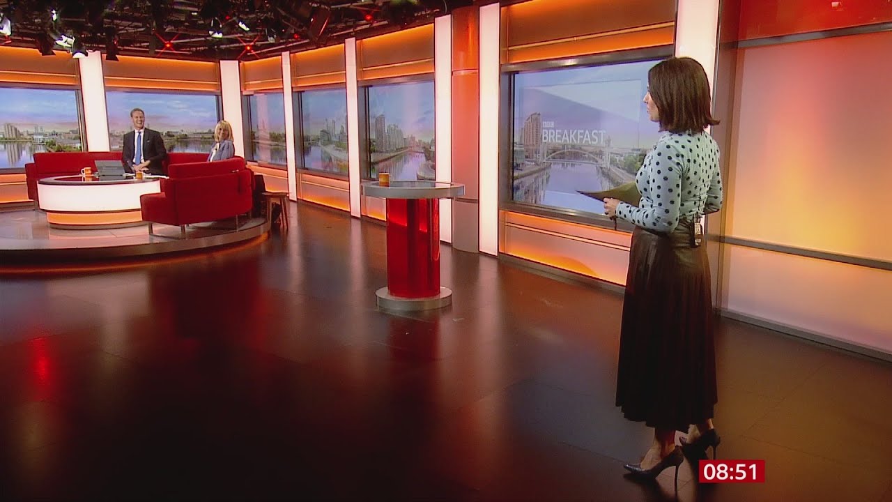 Nina Warhurst - BBC Breakfast 22/06/2021 - HD - YouTube