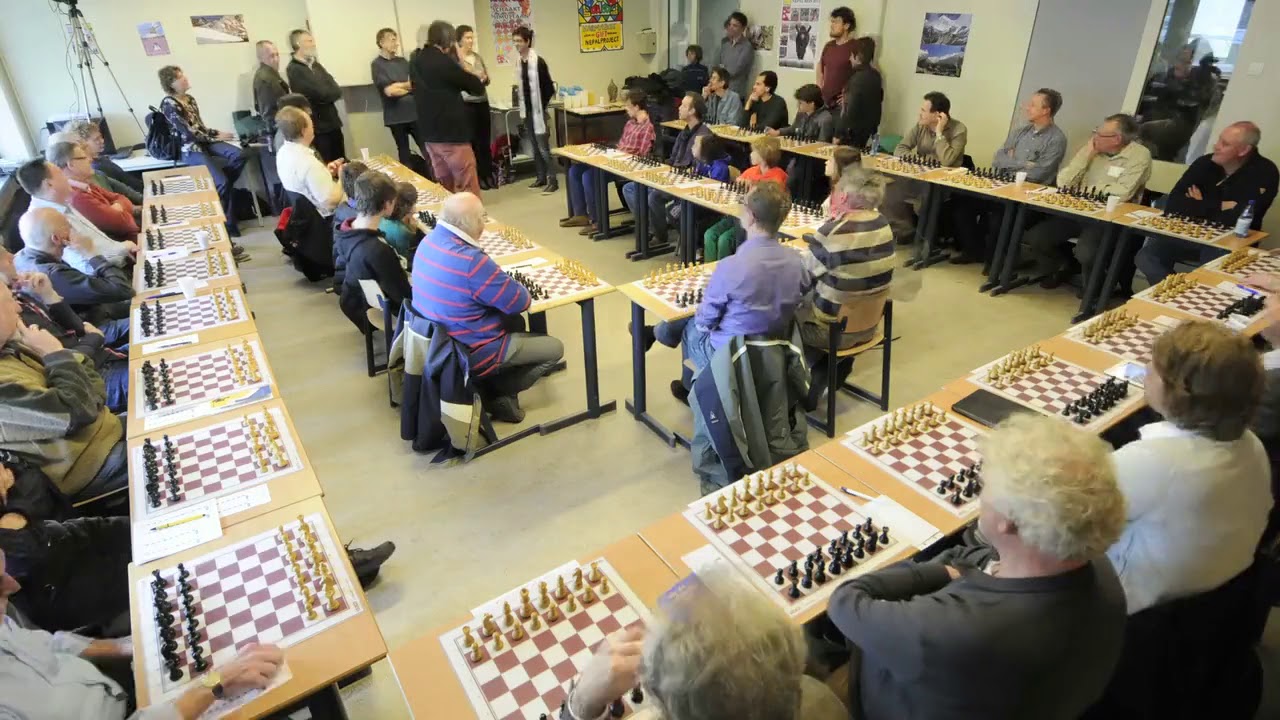 Anish Giri plays simultan chess at the Grotius College, Delft, The ...