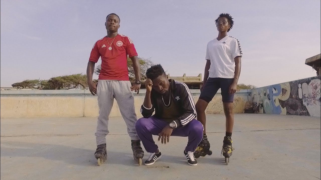 Mina - One Leg (ft Bryte) - YouTube