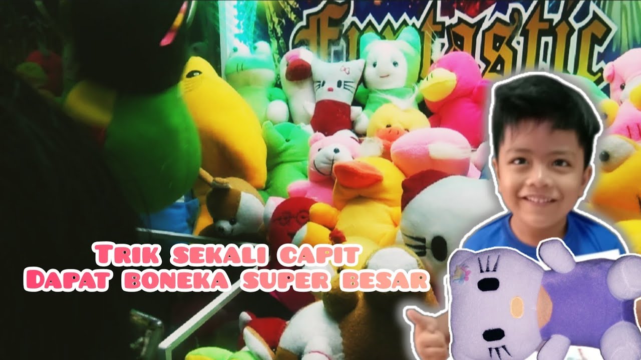 boneka nyangkut di capitan | trik sekali capit dapat boneka besar ...