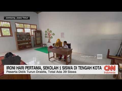 Ironi Hari Pertama, Sekolah 1 Siswa di Tengah Kota