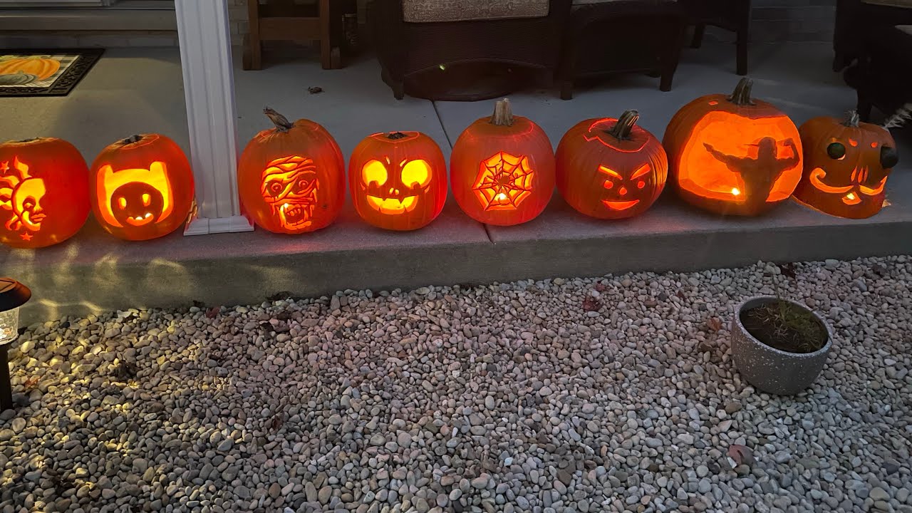 Crafting Chaos! Got a new craft table and made a mess. Just checking in ...