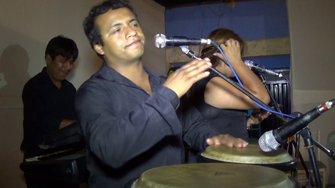 LA AGRUPACION LA PACO BAND EN VIVO.. - YouTube