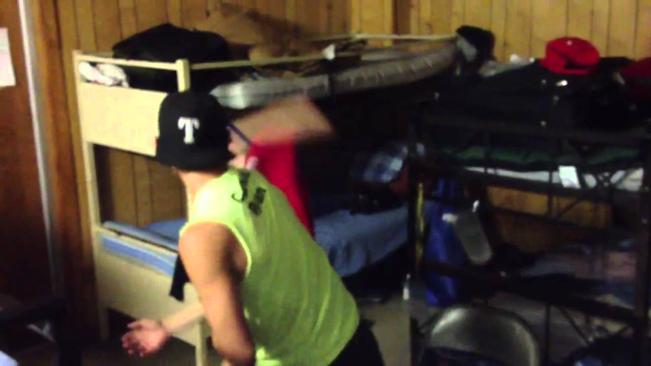 Best flucking fight ever - YouTube