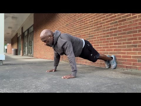 Mike Tyson Push-ups at 5:30am - YouTube