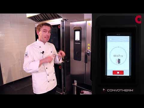 How to use the automatic cleaning programs of the Convotherm maxx combi oven? - YouTube