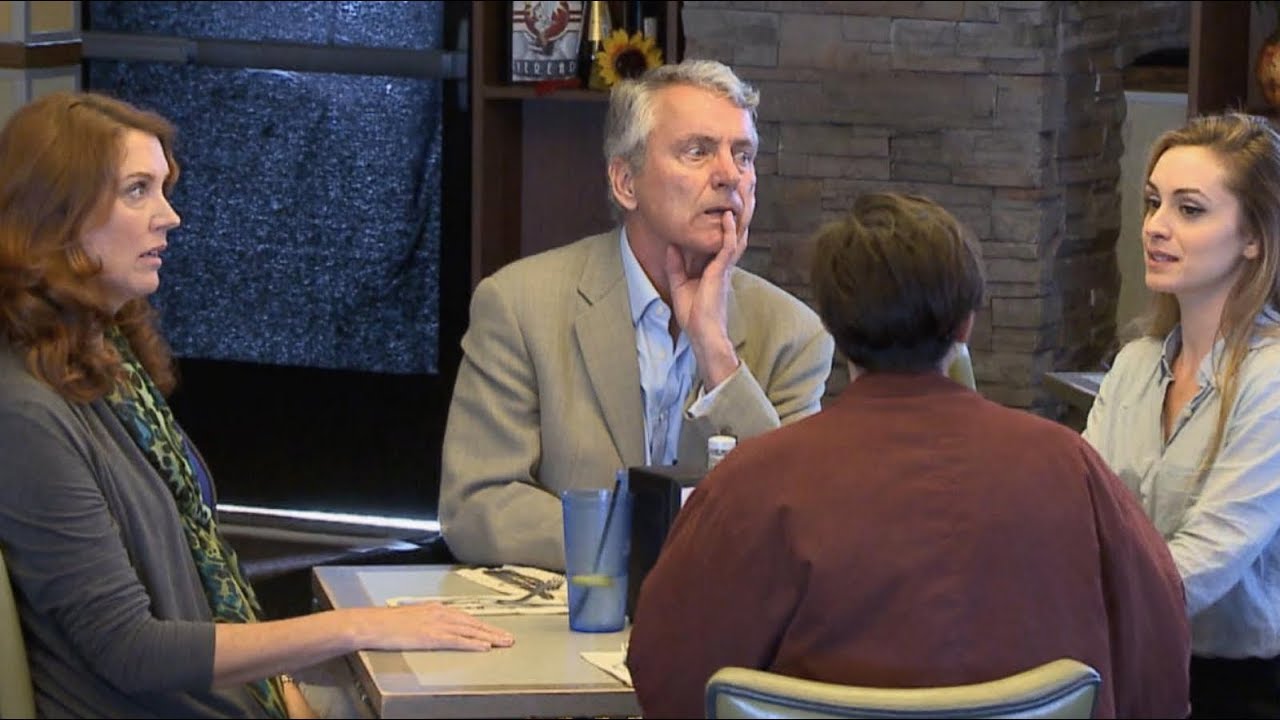 Parents disapprove of their daughter's female fiancee l What Would You ...