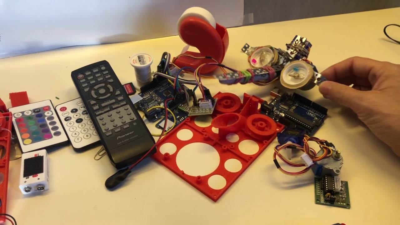 Random Wall Plotter Hardware - YouTube