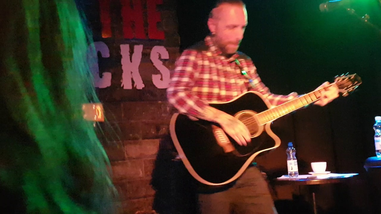 Nicke Borg, On the Rocks, Helsinki 03/12/2016, 'Painkiller' - YouTube