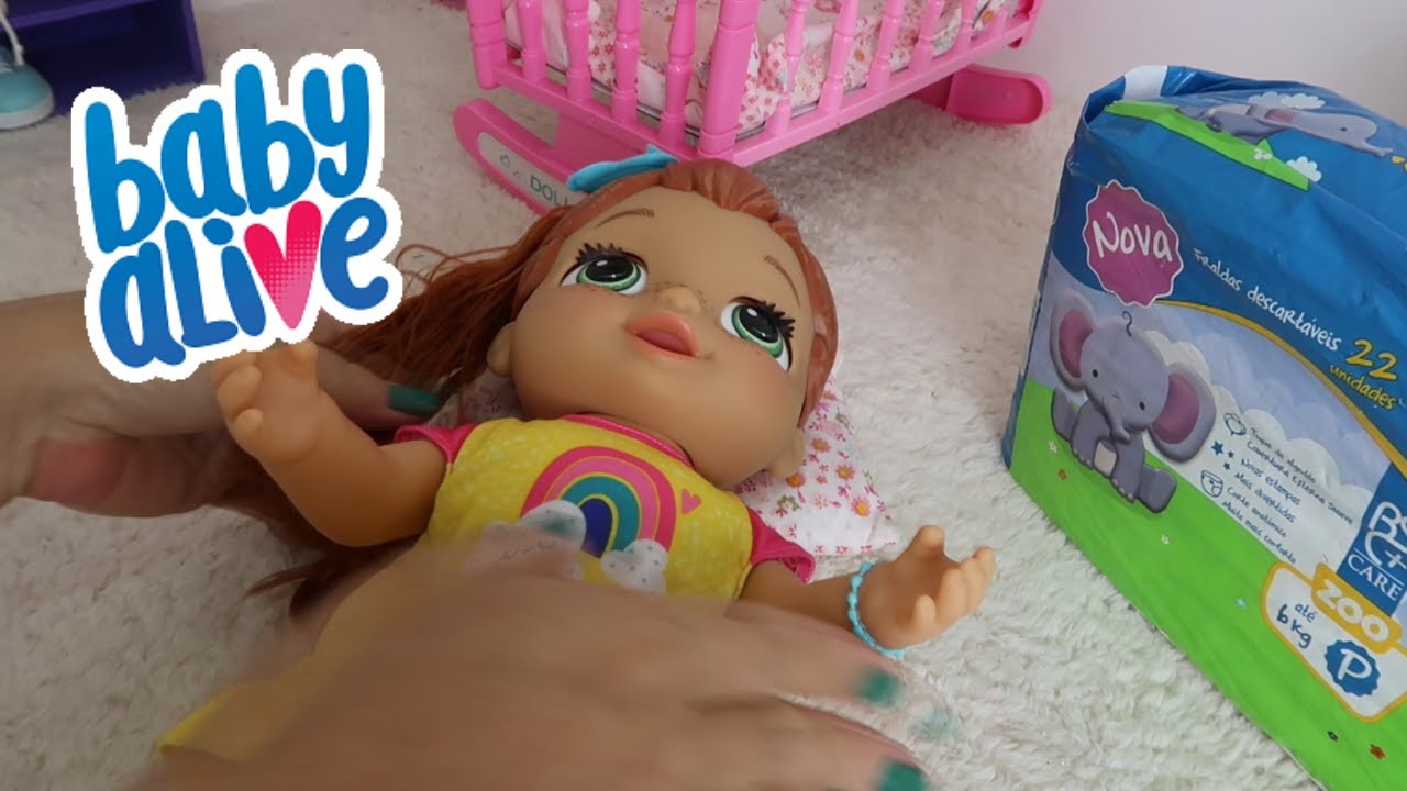 TROCANDO A FRALDA SUJA DE TOTOZINHO DE BONECAS BABY ALIVE AMANDINHA E ...