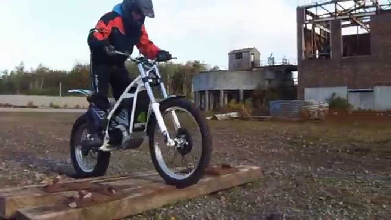 The Electric Motion EM 5.7 electric Trials Bike. - YouTube