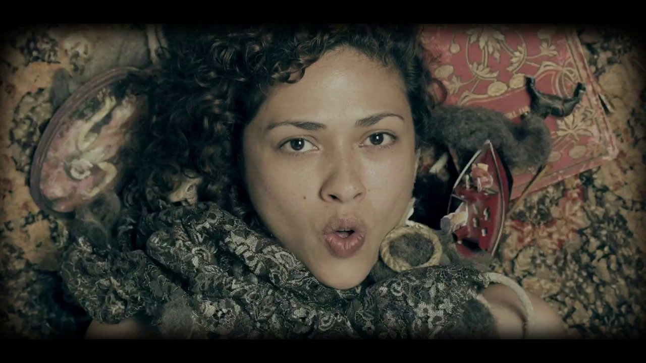 Violeta (Official Videoclip 2017) - YouTube
