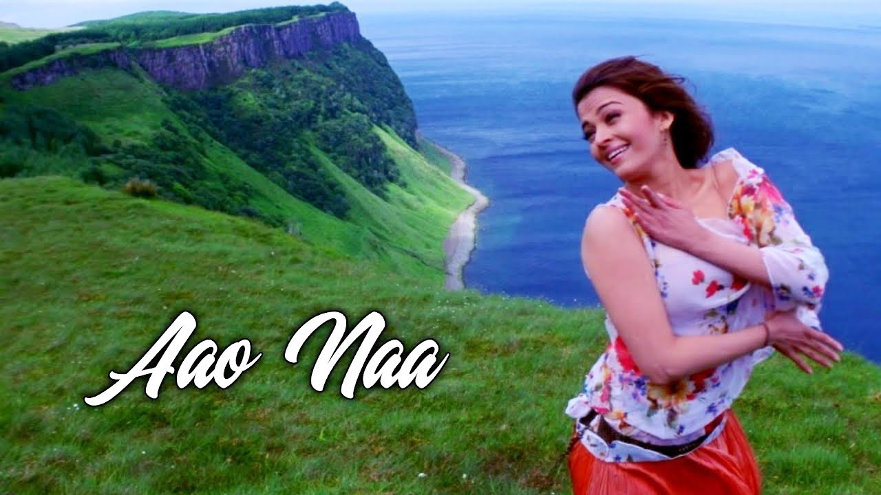 Gunji Si Hai Sari Fiza Song - YouTube
