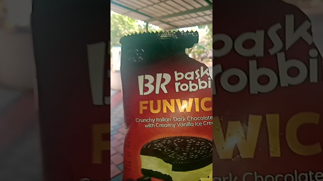 BASKIN ROBBINS FUNWICH | COOKIES #food #unboxing - YouTube