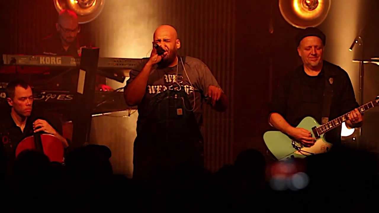 Moses Pelham - Nicht ohne sie (live in Frankfurt) (Official 3pTV) - YouTube