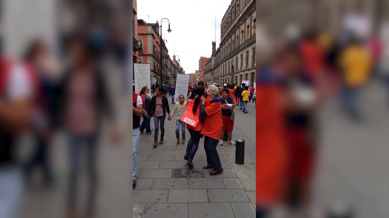 Flash Mob de México Juega por los 25 años Asociación Internacional de ...