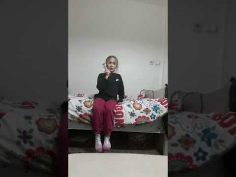 Biz yine beraberiz kızlar evde tek başınayken yaptığı şeyler