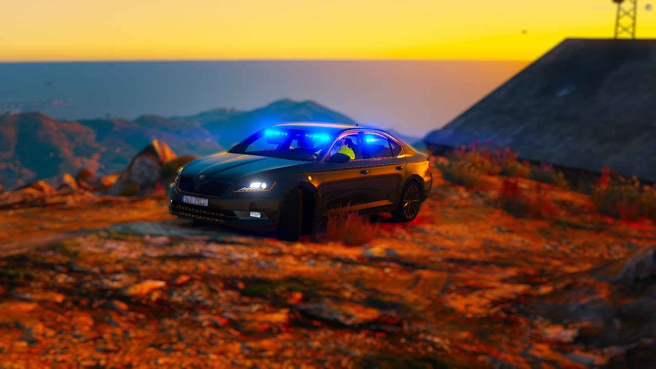 Škoda Superb PČR DI [Czech Frontier RP] (fiveM) - YouTube