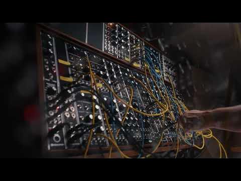 Kip Kubin: Patch for One Oscillator - YouTube