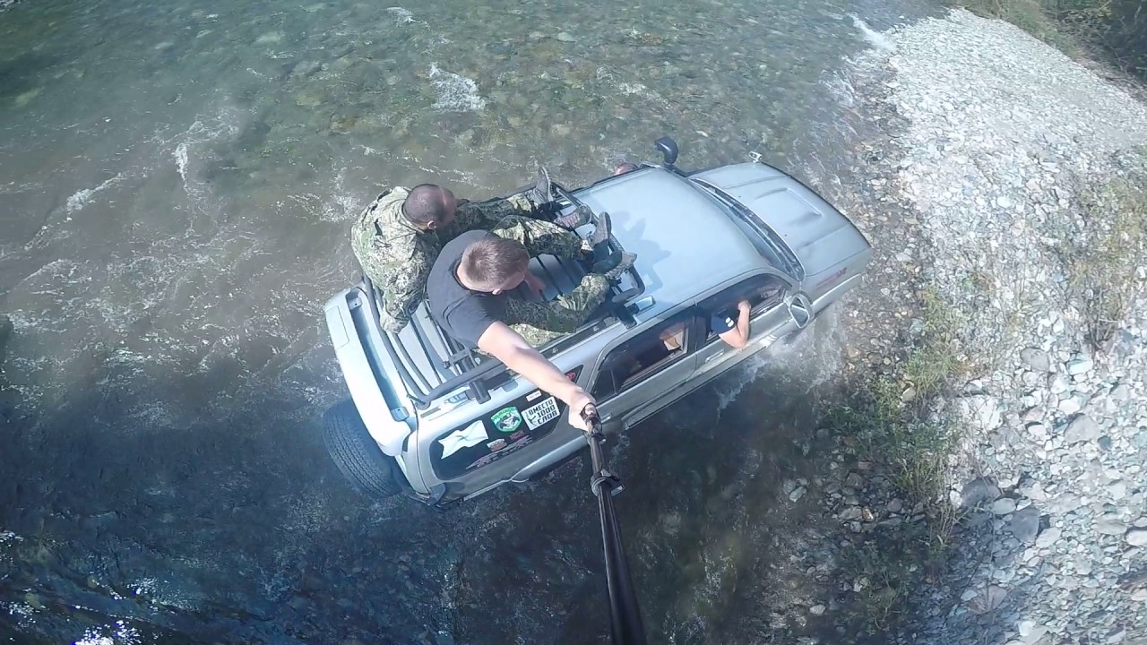 Toyota Hilux Surf 185 поездка на гору Ольховая - YouTube