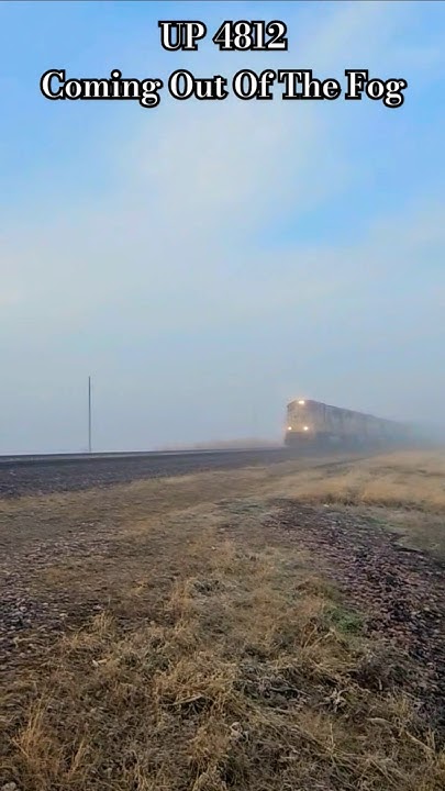 UP 4812 Coming Out Of The Fog - YouTube