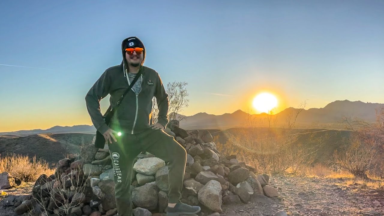 Scamp Life S2 - Power Problems and Southern Arizona - YouTube