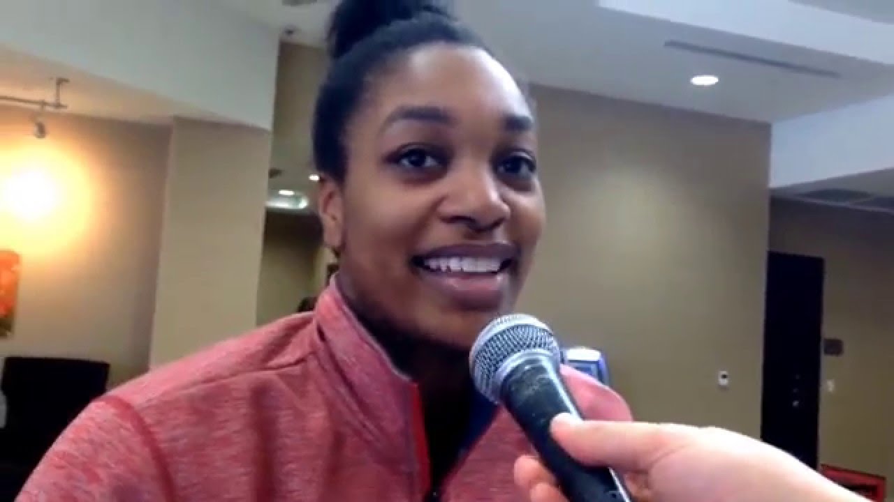 Michala Johnson Halftime interview 1-27-16 - YouTube