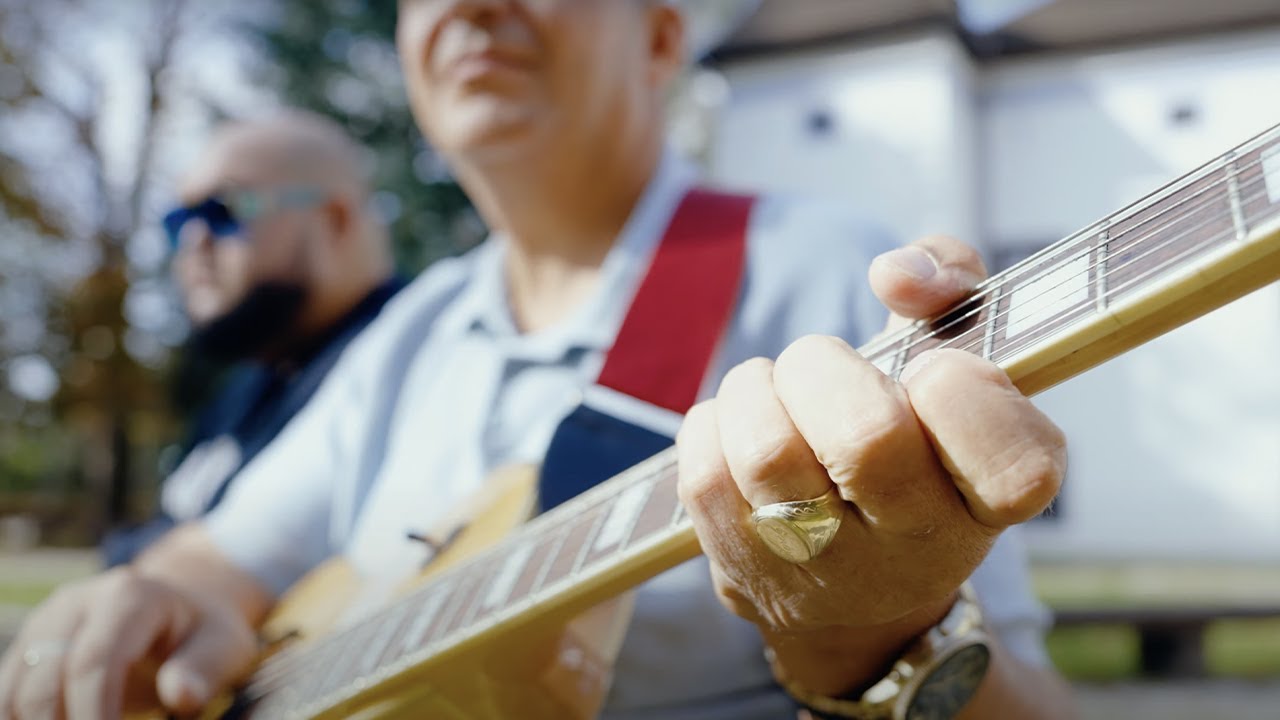 Kuky Band - Raz príde do hry niekto |Official Video| - YouTube