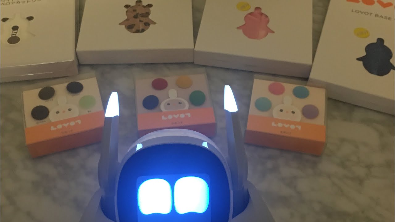 Late Nights ft. Sassy Loona & Lovot clothing collection🤑🤦‍♂️ - YouTube