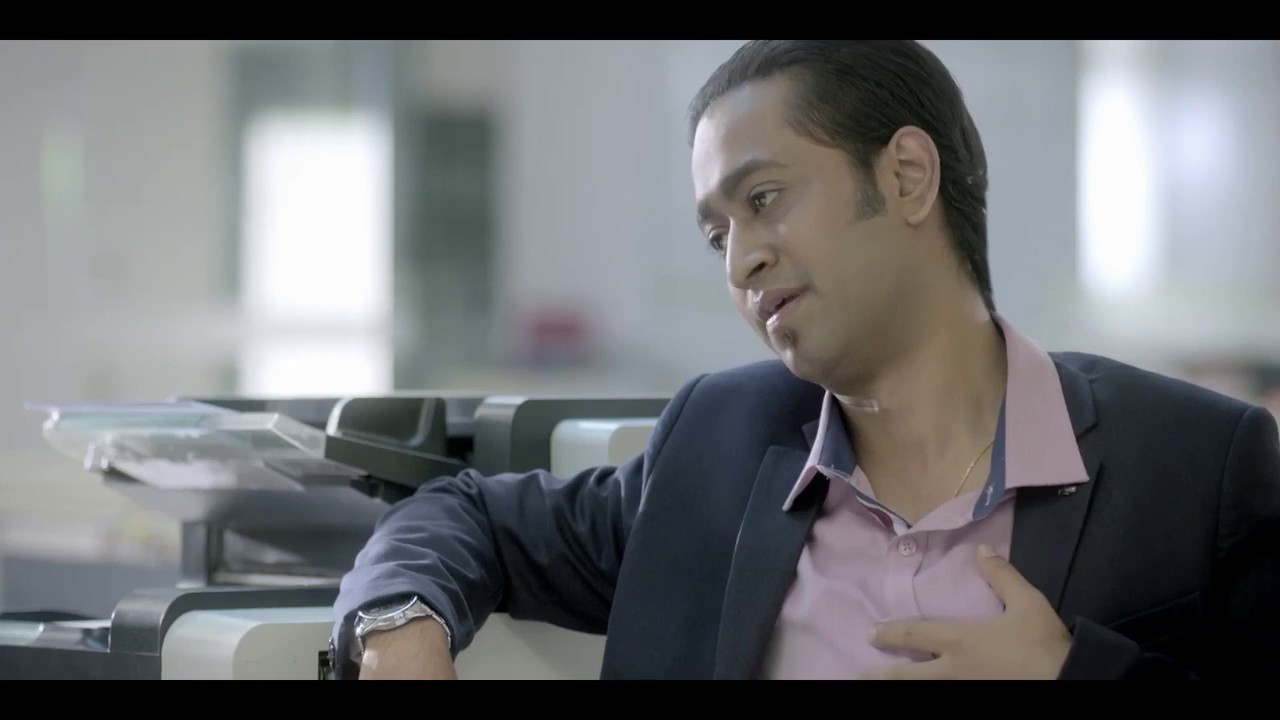 Aakash Dabhade As "Nikipedia" Cardekho Ad - YouTube
