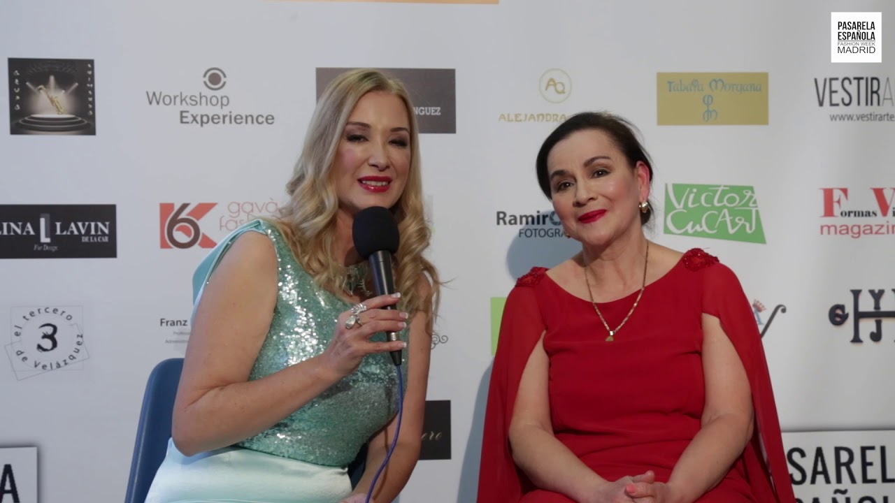 Desfile Doris Marin en Pasarela Española 2019 - YouTube