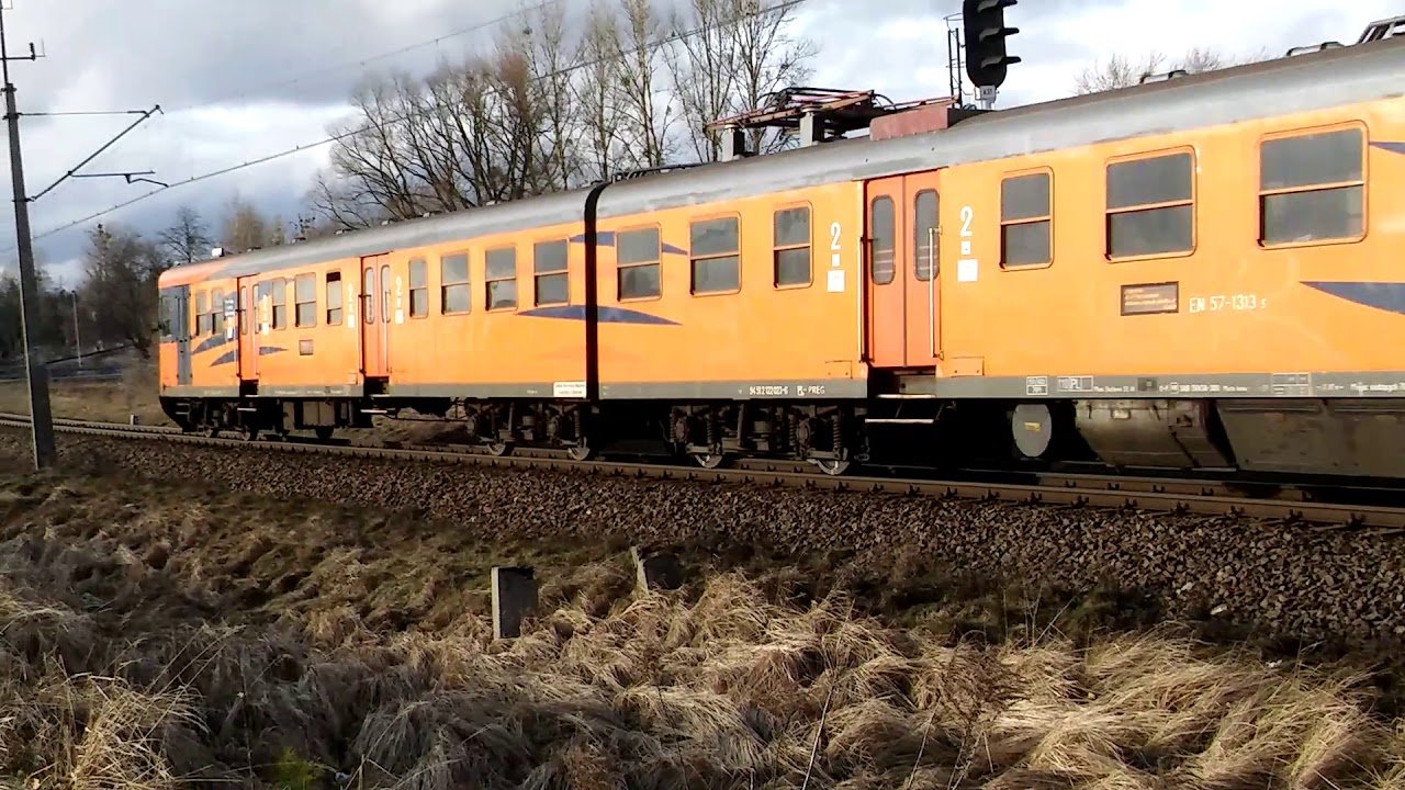 Tygrys EN57-1313 relacji Olsztyn-Glowny-Elbląg - YouTube