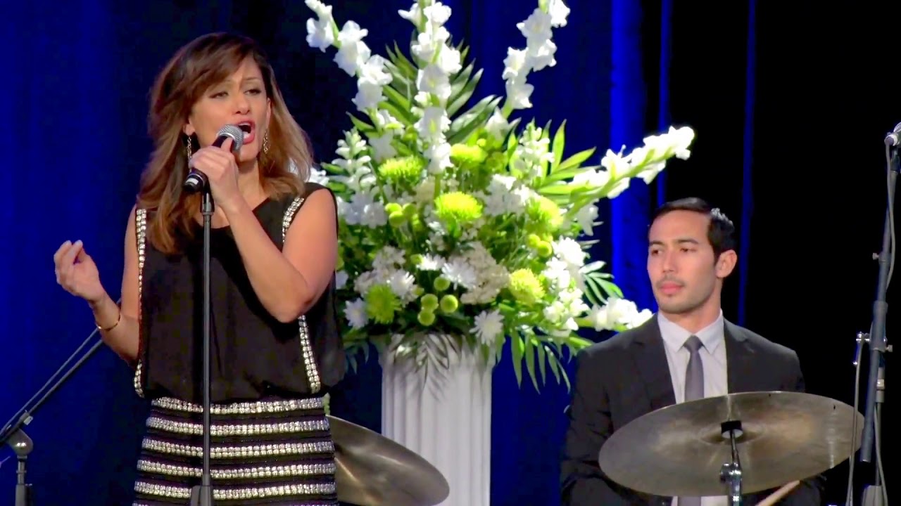 Baha'i Song-Ava Bowers-Alláh’u’Abhá- اشعار بهائی- الله ابهی - YouTube