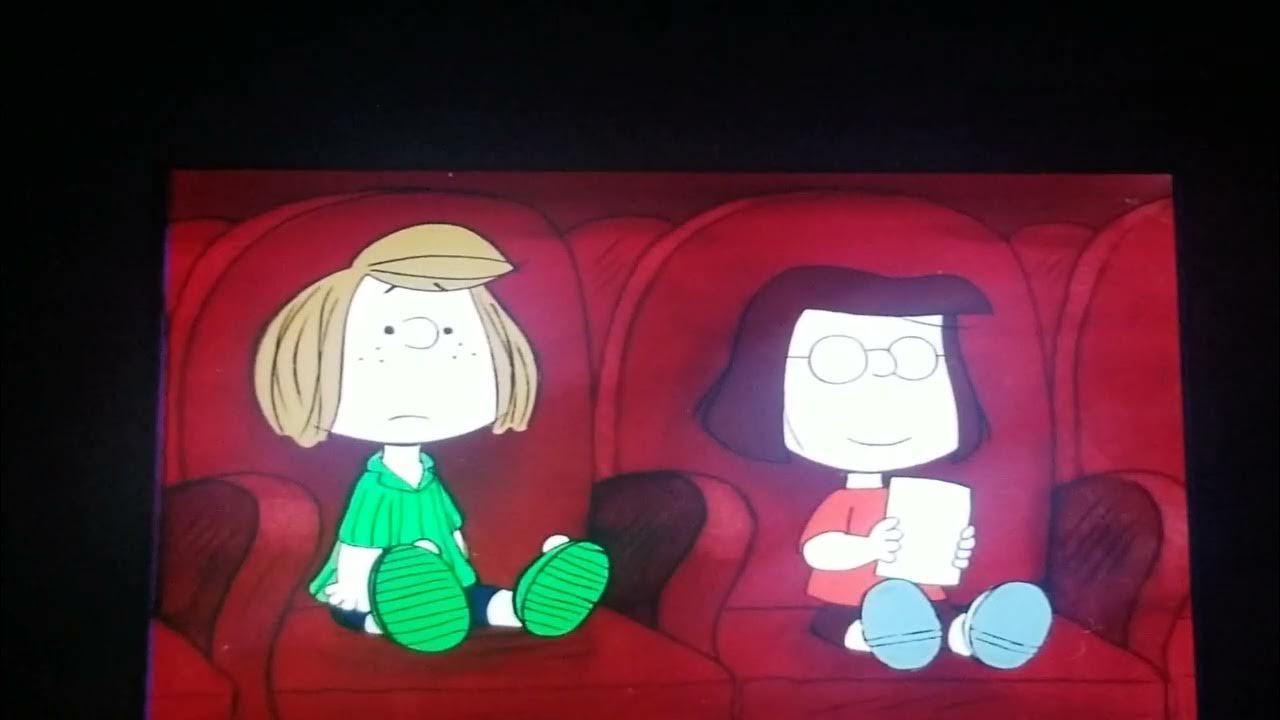 It's Christmas Time Again Charlie Brown: Hallelujah Choirs - YouTube