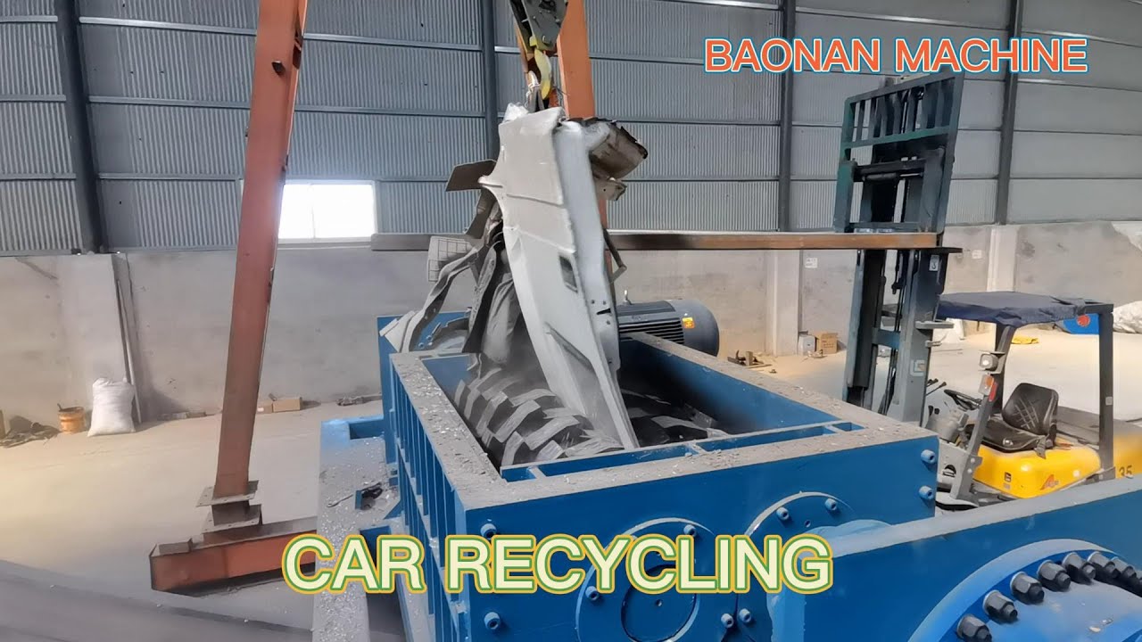 Junk Car shell crusher / metal shredder /double shaft shredder - YouTube