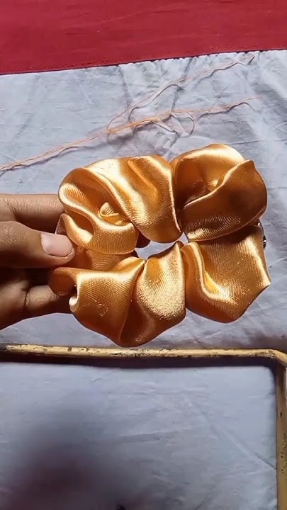 homemade scrunchies 🤗 # scrunchie🎀📀 #subscribe😎😏 - YouTube