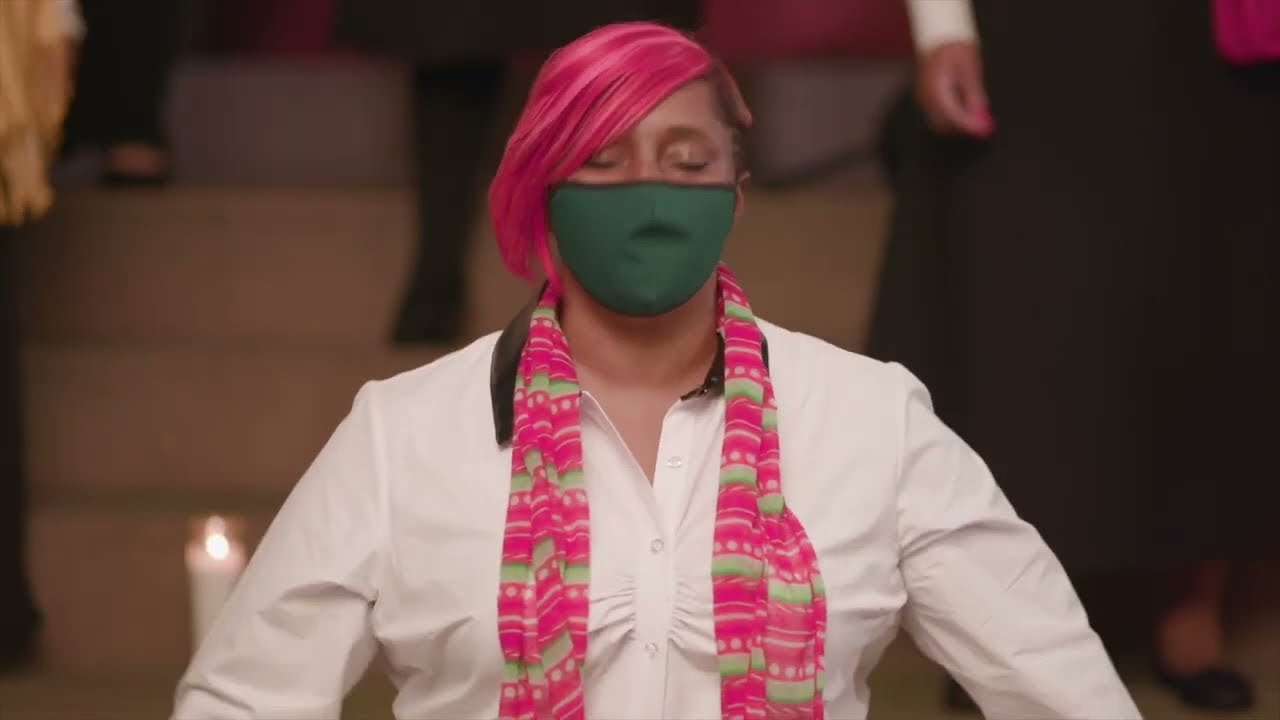 Shavonne Edwards sings "Jesus, what a wonderful child" - YouTube