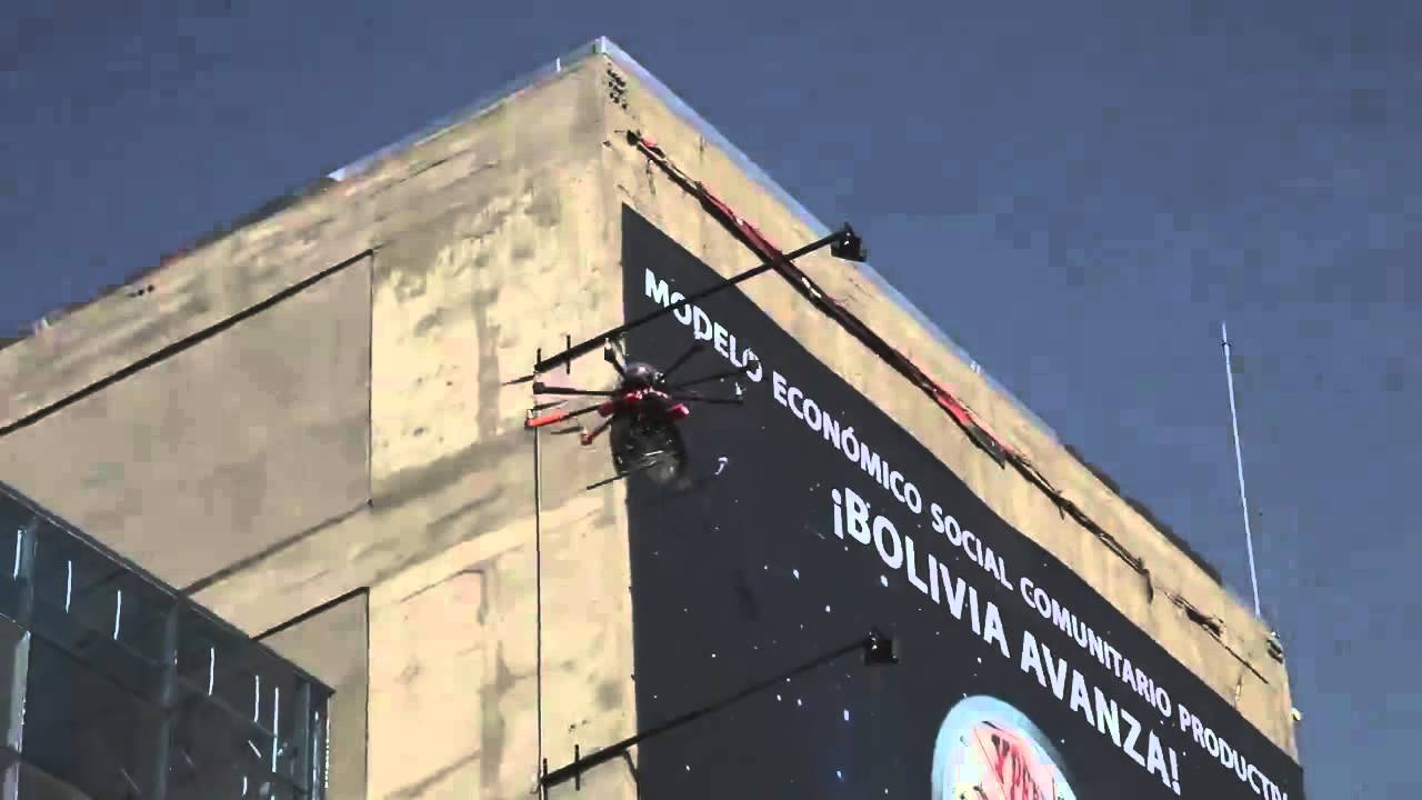 Vuelo con drone en La Paz (Bolivia) - YouTube