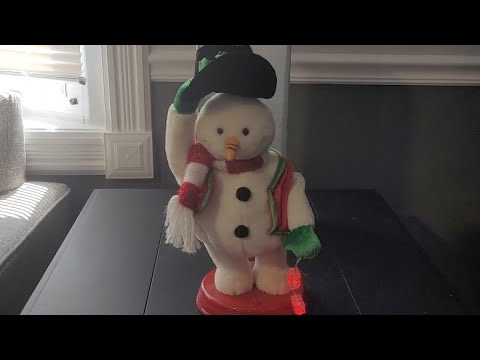 Gemmy 2006 Mini Spinning Snowflake Snowman (Red) (Demo mode) - YouTube