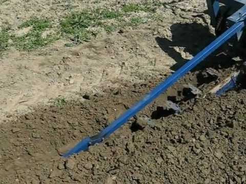 URSUS C-335 + HOME MADE CHAIN TRENCHER - YouTube